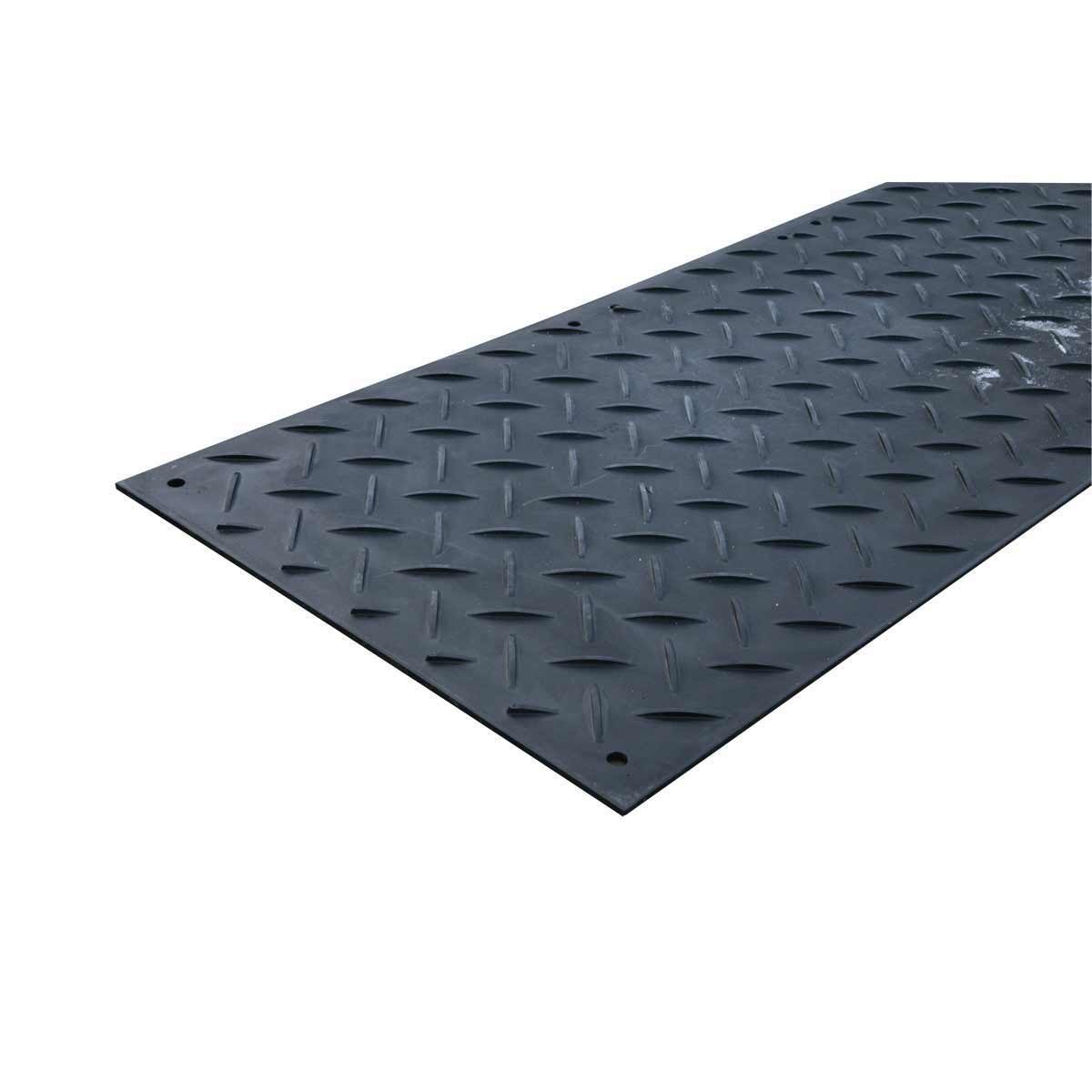 Ground Guards MultiTrack 2ft x 8ft Mat with Roadway/Walkway Tread - TCS ...